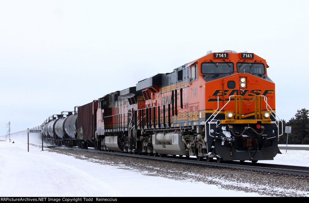 BNSF 7141